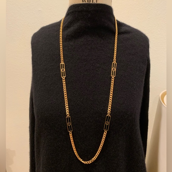 Givenchy | Jewelry | Givenchy Vintage Chunky Chain 37long Enamel Logo ...